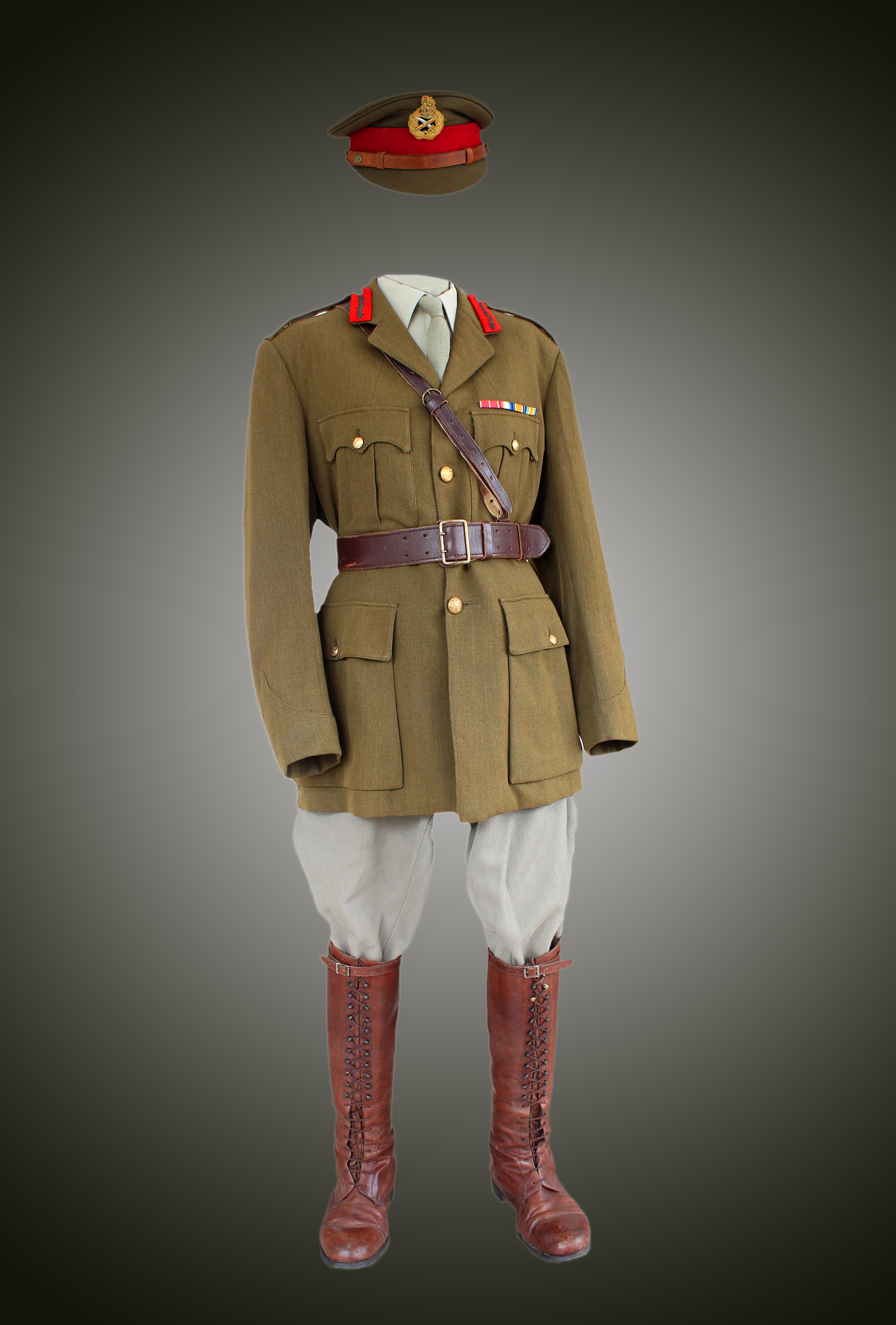 UNIFORMES MILITAIRES - La compagnie du costume