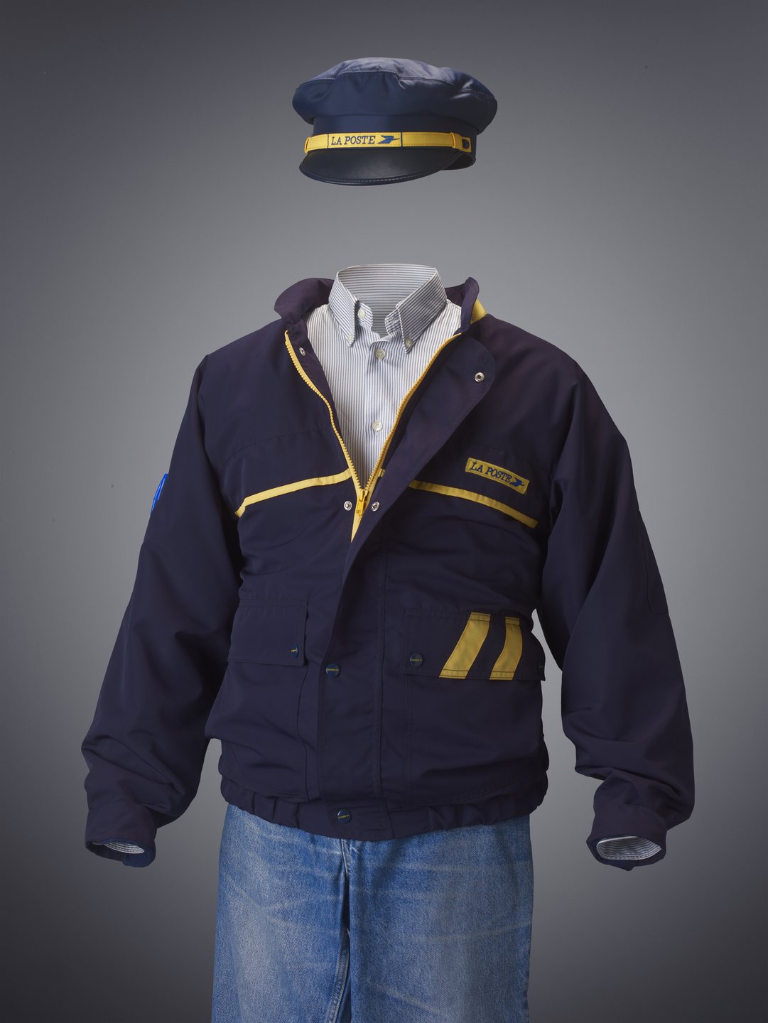 Facteur Français 1990s - La compagnie du costume