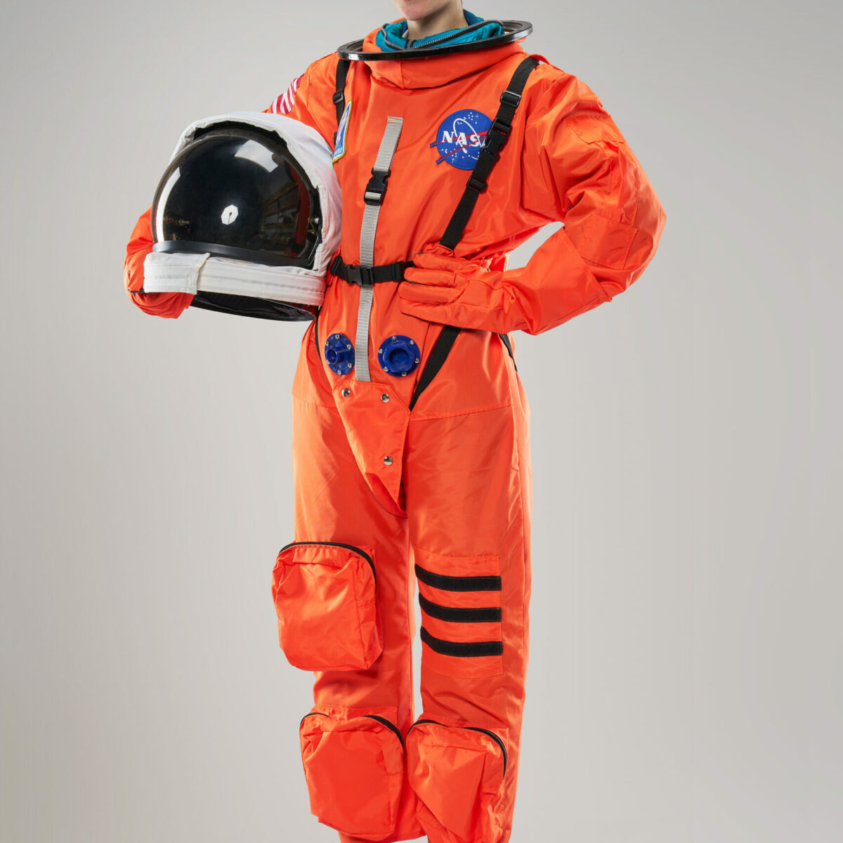 ESPACE - La compagnie du costume